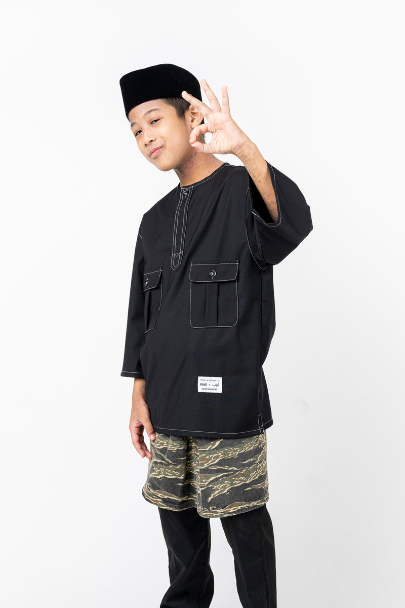 Kids THAWB AND KWAR: Type-02 Black Oversized Junayd ¾ Sleeve Tunic